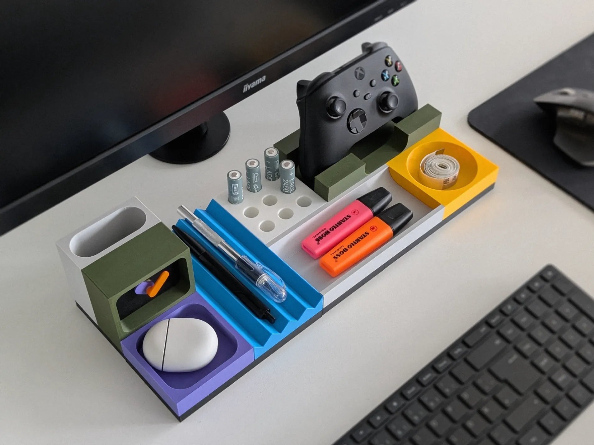 SnapGrid™ Modular Magnetic Desk Organizers – Baseplates, Modules & Kit ...